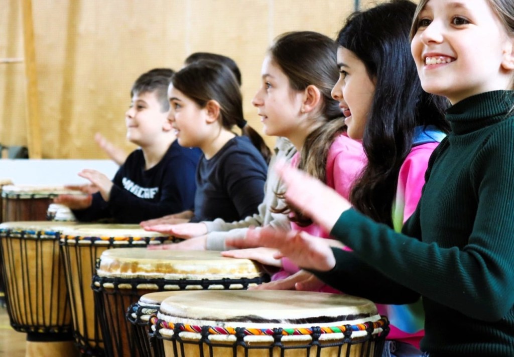 Team Building Drumming: Interactive Drumming Workshop